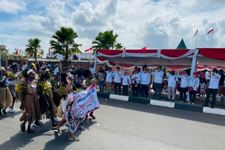 Di Merauke, Pawai Budaya Nusantara Meriahkan HUT Kemerdekaan RI Ke 77 - RMOLPAPUA.ID