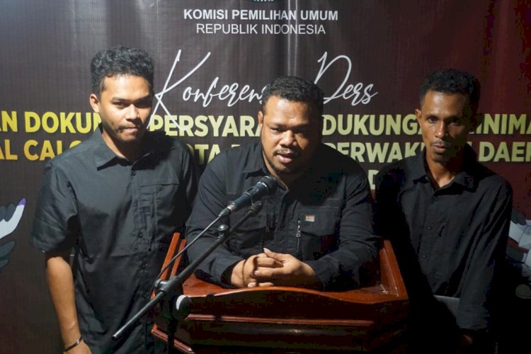 Perwakilan Pemuda, Kakak Baju Hitam Maju Senator Papua Barat Daya ... Perwakilan Pemuda, Kakak Baju Hitam Maju Senator Papua Barat Daya ...