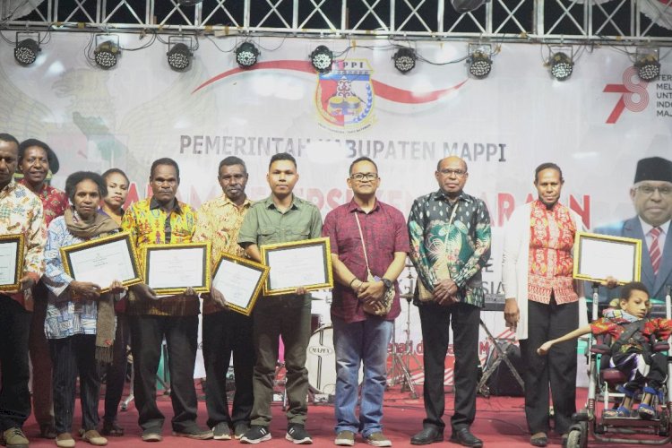 Penghargaan Emas untuk ABDI Negara: Pj Bupati Mappi Wujudkan Apresiasi - RMOLPAPUA.ID