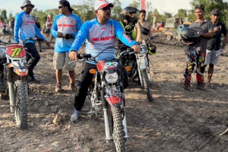 Pj Bupati Mappi Dorong Keselamatan Berkendara: Sirkuit Grass Track ...